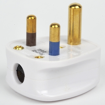 TOP5AR - Exclusive - round 3 pin plug - 5A - white | Schneider Electric UAE