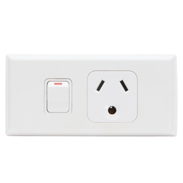 PDL698RWH - C2000 Series, Switched Socket Outlet, Round Earth, Single ...