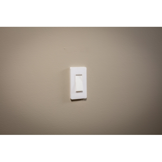 X Series 15A Single Pole Rocker Switch Side Wire Clamps Matte White 30 Pack