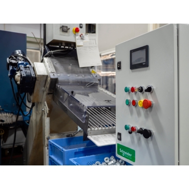 XB2BA21C - Complete push button, Easy Harmony XB2, metal, flush, black, 22mm, spring return ...