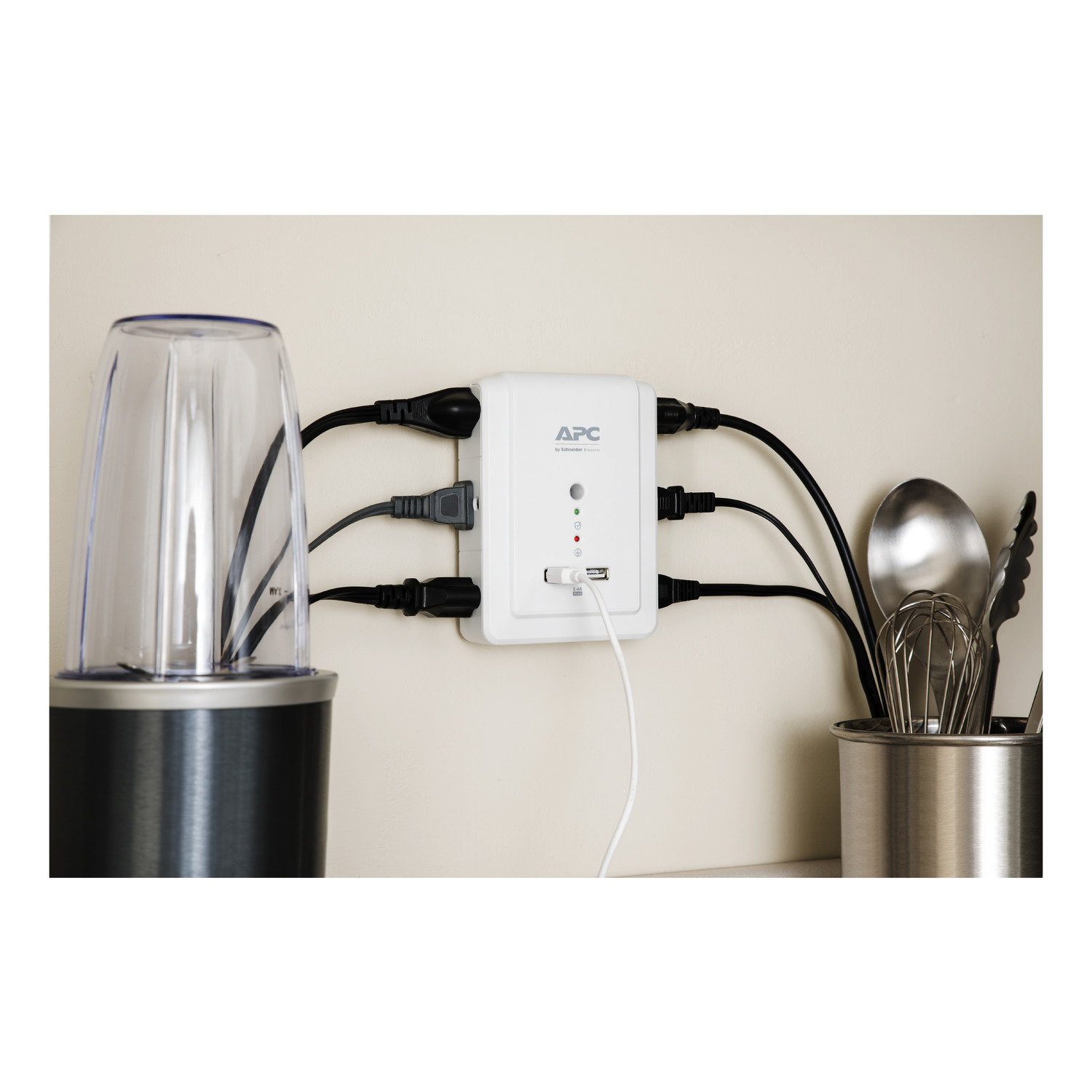 P6WU2 - APC Essential SurgeArrest 6 Outlet Wall Mount With USB, 120V ...